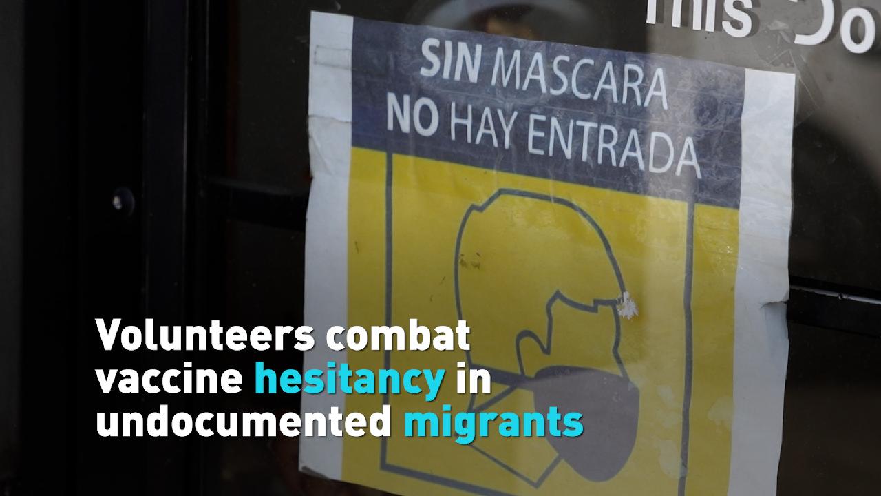 Volunteer group helps vaccine-hesitant undocumented migrants in Texas ...