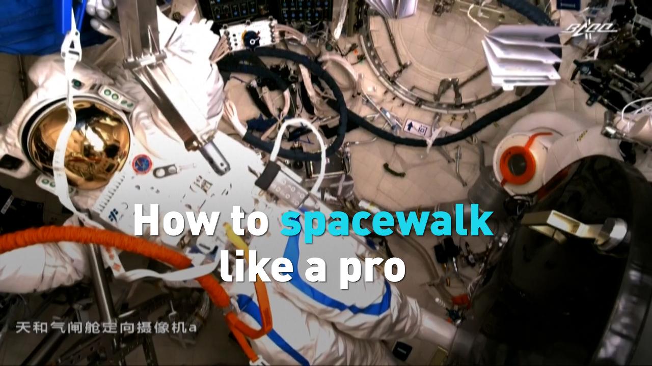 Former NASA astronaut talks about what it's like to do a spacewalk - CGTN