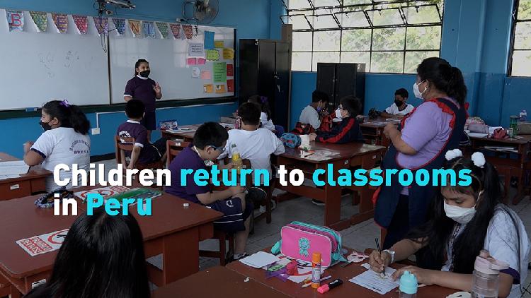 Children return to classrooms in Peru - CGTN