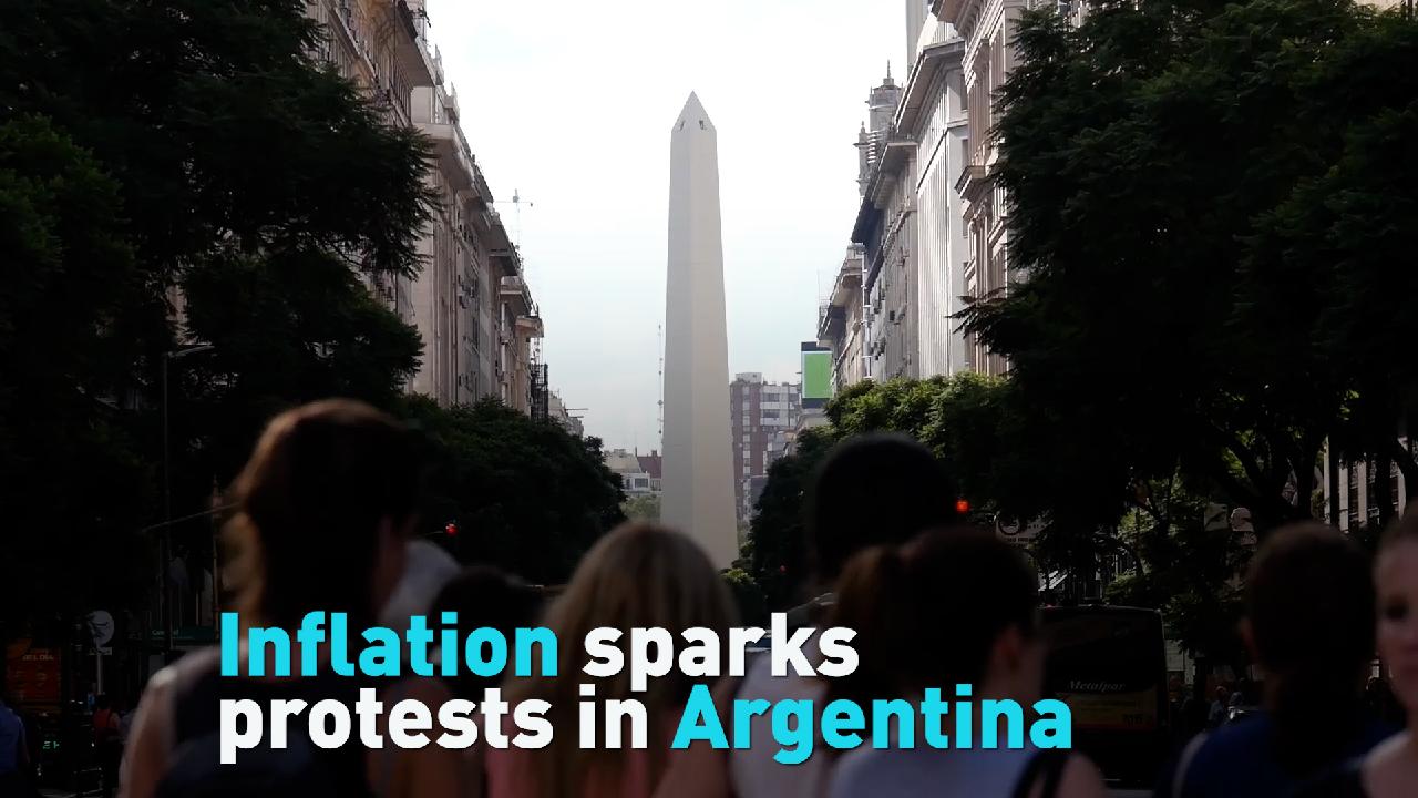 Inflation sparks protests and strikes in Argentina - CGTN